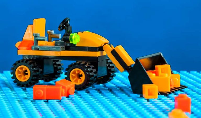 35 Places You Can Find Free Toys for Your Kids - DealTrunk